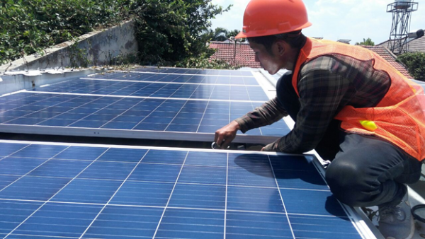 5 Langkah Pemasangan Solar Panel untuk Rumah yang